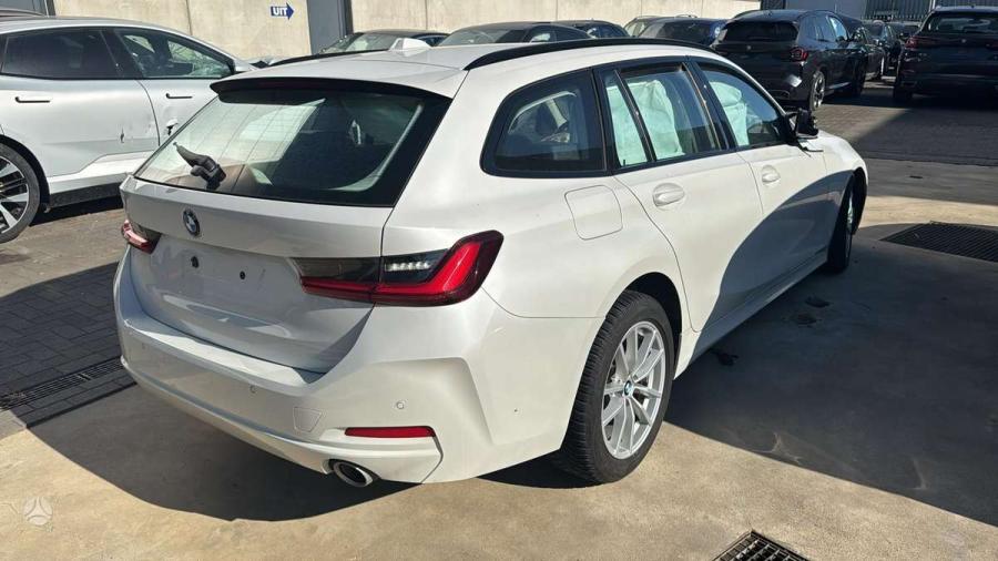 Balts BMW 318 2023 Kauņa, ar dzinēja tilpumu 2.00 L un nobraukumu 99 tūkst. km par 12800 €, foto 6 vietnē AUTOMOTO.COM.LV