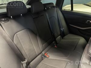 Белый БМВ 318 2023 в Рига, объемом двигателя 2.00 л и пробегом 70 тыс. км за 27990 €, фото 28 на AUTOMOTO.COM.LV