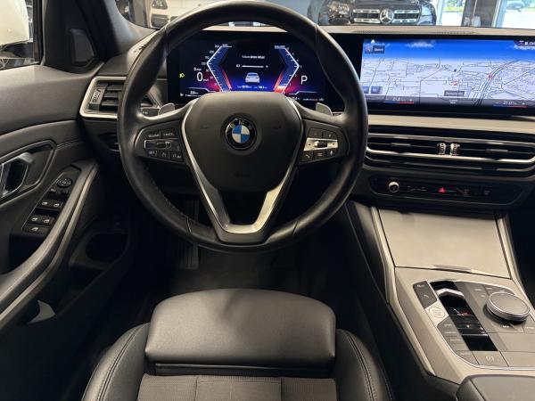 Balts BMW 318 2023 Rīga, ar dzinēja tilpumu 2.00 L un nobraukumu 70 tūkst. km par 27990 €, foto 10 vietnē AUTOMOTO.COM.LV