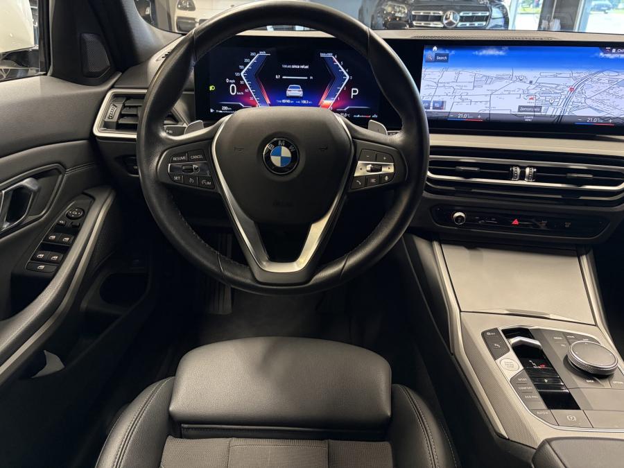 White BMW 318 2023 in Riga, with an engine capacity of 2.00 L and mileage of 70 thousand km for 27990 €, photo 11 on AUTOMOTO.COM.LV