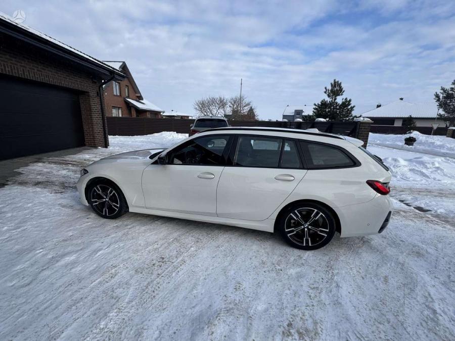 Balts BMW 318 2024 Klaipėda, ar dzinēja tilpumu 2.00 L un nobraukumu 77 tūkst. km par 29900 €, foto 8 vietnē AUTOMOTO.COM.LV