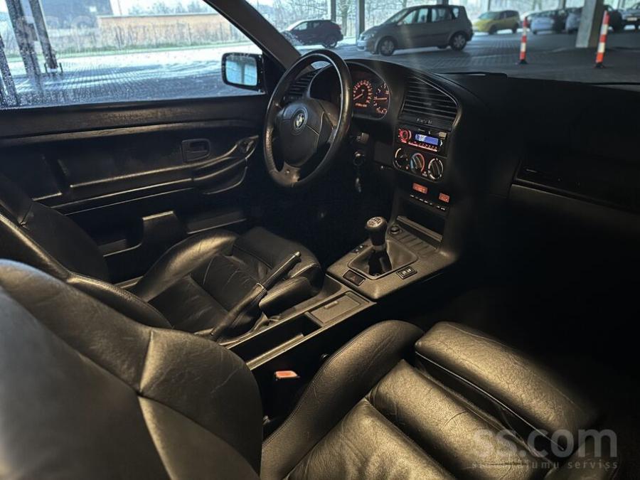 Dzeltens BMW 318 1996 Rīga, ar dzinēja tilpumu 1.80 L un nobraukumu 277 tūkst. km par 6999 €, foto 11 vietnē AUTOMOTO.COM.LV