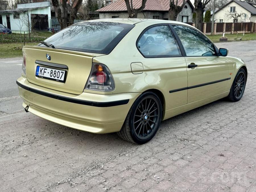 Yellow BMW 318 2002 in Riga, with an engine capacity of 2.00 L and mileage of 154 thousand km for 2900 €, photo 4 on AUTOMOTO.COM.LV