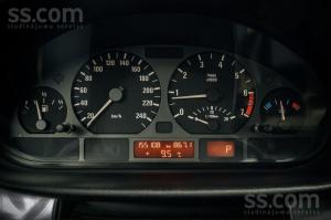 Yellow BMW 318 2002 in Riga, with an engine capacity of 2.00 L and mileage of 154 thousand km for 2900 €, photo 17 on AUTOMOTO.COM.LV