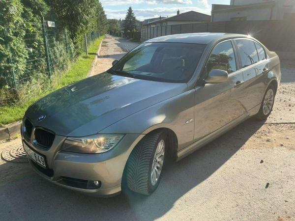Dzeltens BMW 318 2009 Šauļi, ar dzinēja tilpumu 2.00 L un nobraukumu 237 tūkst. km par 4950 €, foto 3 vietnē AUTOMOTO.COM.LV