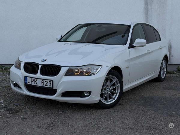 Желтый БМВ 318 2010 в Вильнюс, объемом двигателя 2.00 л и пробегом 134 тыс. км за 5490 €, фото 1 на AUTOMOTO.COM.LV