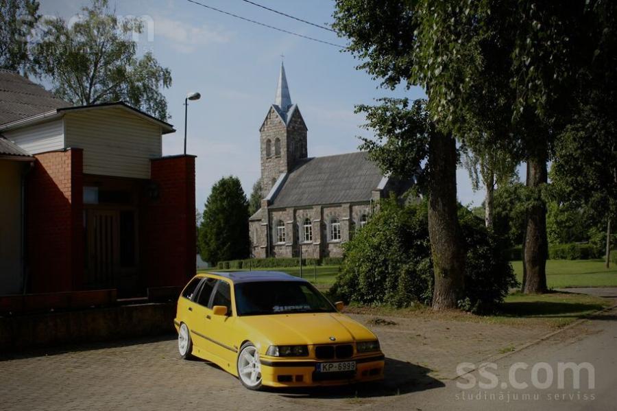 Yellow BMW 318 1995 in Aluksne, with an engine capacity of 2.50 L and mileage of 0 thousand km for 2900 €, photo 6 on AUTOMOTO.COM.LV