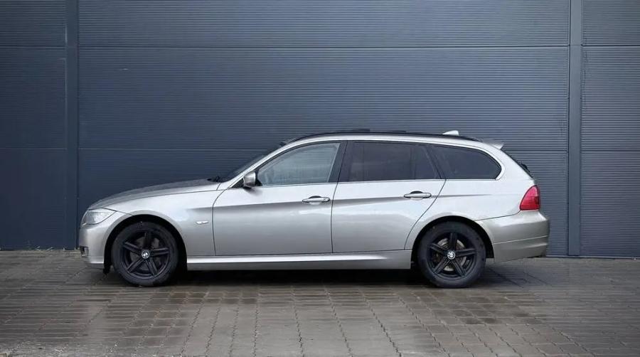 Dzeltens BMW 318 2012 Rīga, ar dzinēja tilpumu 2.00 L un nobraukumu 314 tūkst. km par 5500 €, foto 3 vietnē AUTOMOTO.COM.LV