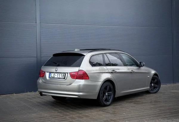 Yellow BMW 318 2012 in Riga, with an engine capacity of 2.00 L and mileage of 314 thousand km for 5500 €, photo 6 on AUTOMOTO.COM.LV