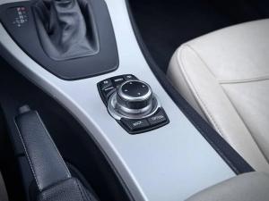 Dzeltens BMW 318 2012 Rīga, ar dzinēja tilpumu 2.00 L un nobraukumu 314 tūkst. km par 5500 €, foto 14 vietnē AUTOMOTO.COM.LV