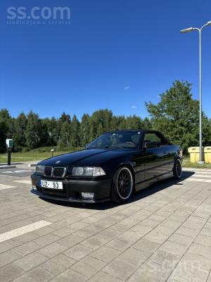 Melns BMW 320 1999 Cēsis, ar dzinēja tilpumu 2.00 L un nobraukumu 219 tūkst. km par 6200 €, foto  vietnē AUTOMOTO.COM.LV
