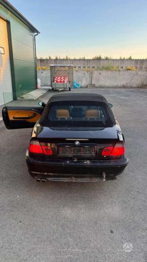 Black BMW 320 2002 in Mazeikiai, with an engine capacity of 2.17 L and mileage of 232 thousand km for 3600 €, photo 12 on AUTOMOTO.COM.LV