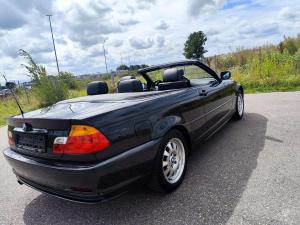 Melns BMW 320 2003 Marijampole, ar dzinēja tilpumu 2.00 L un nobraukumu 207 tūkst. km par 3900 €, foto 17 vietnē AUTOMOTO.COM.LV
