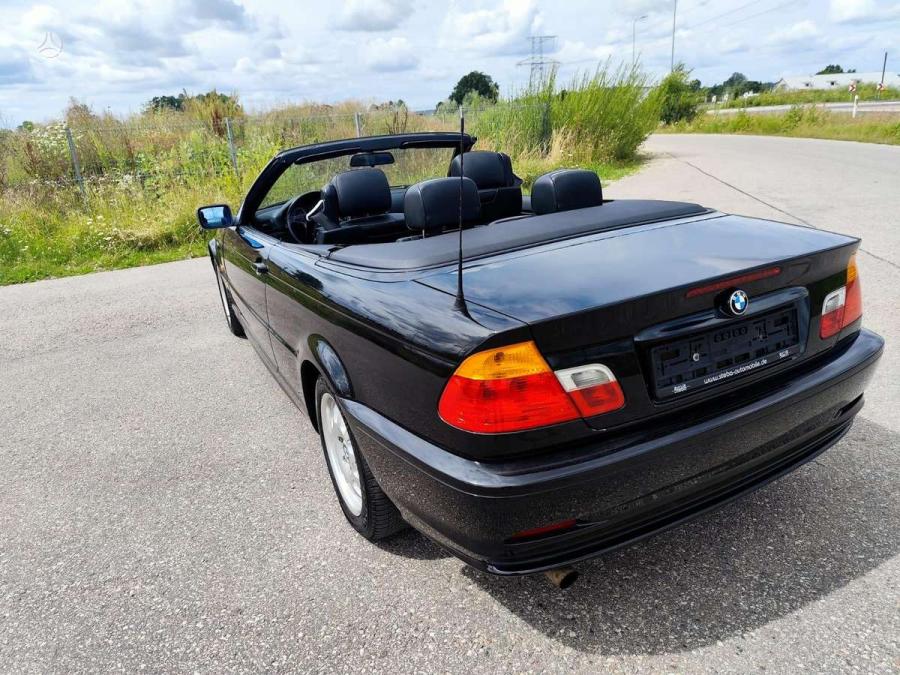Melns BMW 320 2003 Marijampole, ar dzinēja tilpumu 2.00 L un nobraukumu 207 tūkst. km par 3900 €, foto 19 vietnē AUTOMOTO.COM.LV