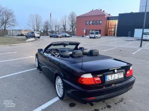 Melns BMW 320 2004 Viļņa, ar dzinēja tilpumu 2.00 L un nobraukumu 326 tūkst. km par 3900 €, foto  vietnē AUTOMOTO.COM.LV