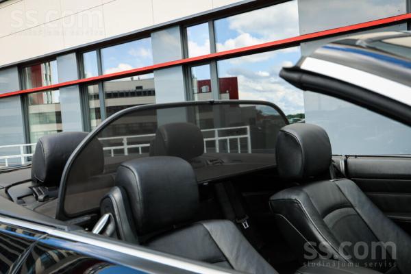 Black BMW 320 2007 in Riga, with an engine capacity of 2.00 L and mileage of 307 thousand km for 7995 €, photo 4 on AUTOMOTO.COM.LV