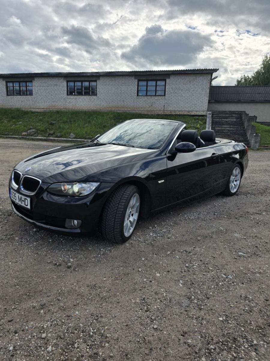 Melns BMW 320 2007 Tallina, ar dzinēja tilpumu 2.00 L un nobraukumu 230 tūkst. km par 6990 €, foto 12 vietnē AUTOMOTO.COM.LV
