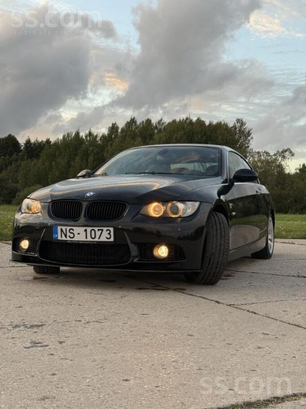 Melns BMW 320 2007 Rīga, ar dzinēja tilpumu 2.00 L un nobraukumu 277 tūkst. km par 5000 €, foto 6 vietnē AUTOMOTO.COM.LV