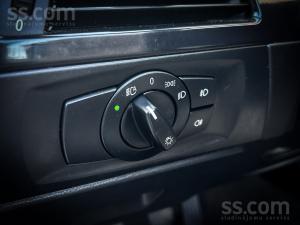 Melns BMW 320 2008 Tukums, ar dzinēja tilpumu 2.00 L un nobraukumu 162 tūkst. km par 7550 €, foto 19 vietnē AUTOMOTO.COM.LV
