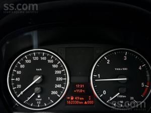 Melns BMW 320 2008 Tukums, ar dzinēja tilpumu 2.00 L un nobraukumu 162 tūkst. km par 7550 €, foto 26 vietnē AUTOMOTO.COM.LV