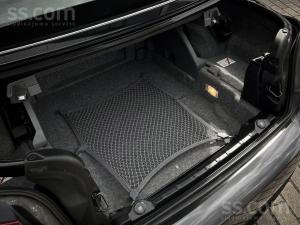 Black BMW 320 2008 in Tukums, with an engine capacity of 2.00 L and mileage of 168 thousand km for 6999 €, photo 8 on AUTOMOTO.COM.LV