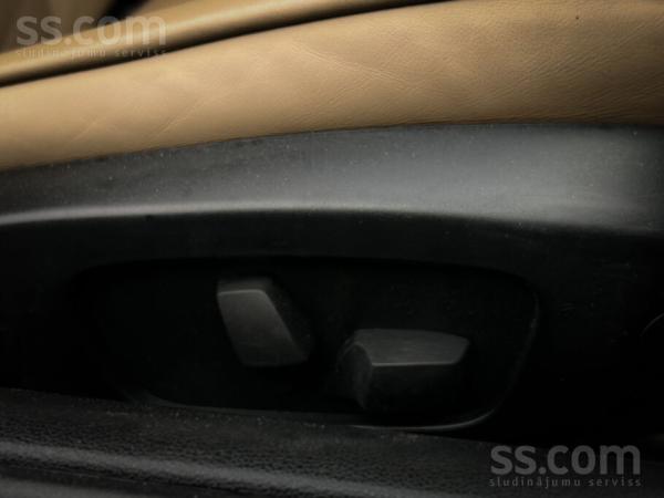 Black BMW 320 2008 in Tukums, with an engine capacity of 2.00 L and mileage of 168 thousand km for 6999 €, photo 10 on AUTOMOTO.COM.LV