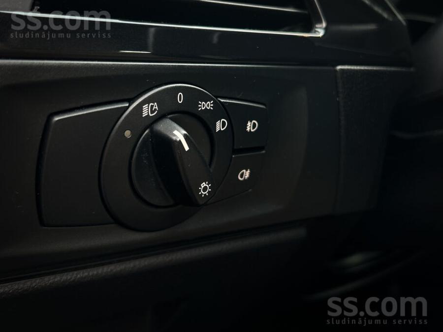 Black BMW 320 2008 in Tukums, with an engine capacity of 2.00 L and mileage of 168 thousand km for 6999 €, photo 17 on AUTOMOTO.COM.LV