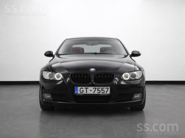 Black BMW 320 2008 in Jurmala, with an engine capacity of 2.00 L and mileage of 217 thousand km for 8800 €, photo 3 on AUTOMOTO.COM.LV
