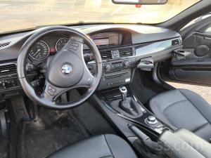 Melns BMW 320 2008 Rīga, ar dzinēja tilpumu 2.00 L un nobraukumu 178 tūkst. km par 4695 €, foto 10 vietnē AUTOMOTO.COM.LV