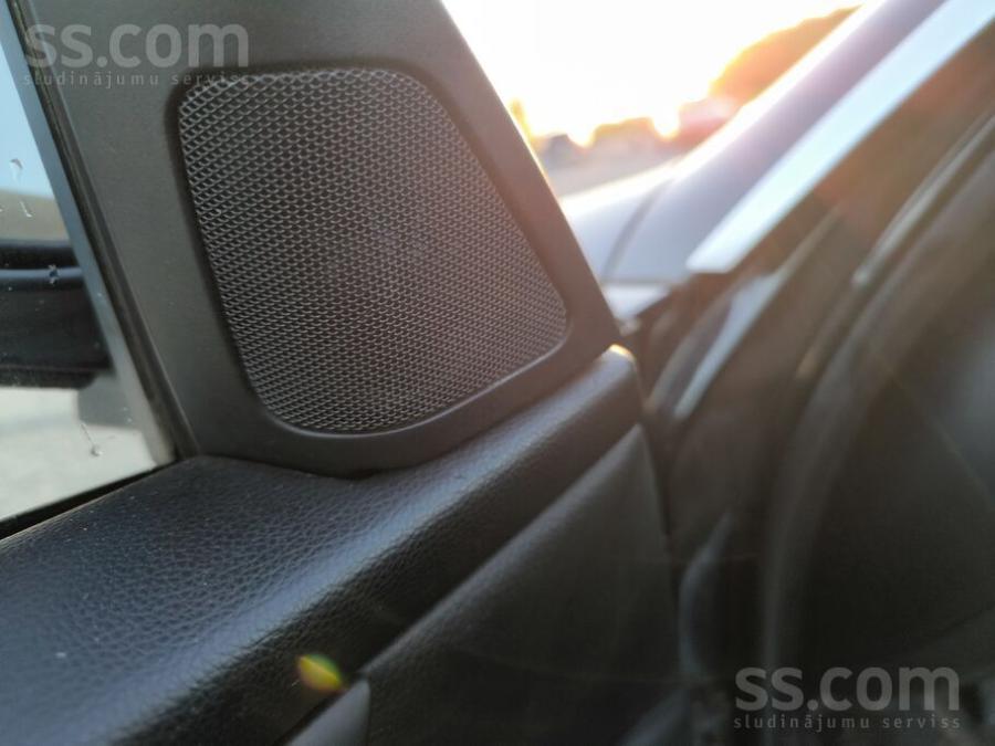 Melns BMW 320 2008 Rīga, ar dzinēja tilpumu 2.00 L un nobraukumu 178 tūkst. km par 4695 €, foto 15 vietnē AUTOMOTO.COM.LV