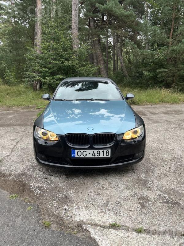 BMW 320 2008 LiepÄja vietnÄ Melns BMW 320 2008 LiepÄja, ar dzinÄja tilpumu 2.00 L un nobraukumu 210 tÅ«kst. km par 4200 ā¬, foto 6 vietnÄ AUTOMOTO.COM.LV