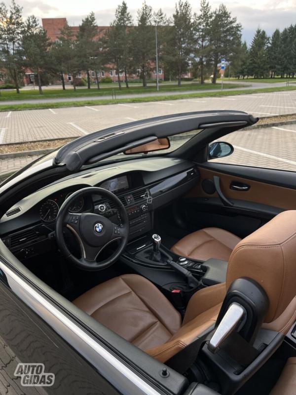 Melns BMW 320 2008 Panevēža, ar dzinēja tilpumu 2.00 L un nobraukumu 301 tūkst. km par 6300 €, foto 6 vietnē AUTOMOTO.COM.LV