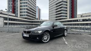 Black BMW 320 2009 in Riga, with an engine capacity of 2.00 L and mileage of 301 thousand km for 8600 €, photo 10 on AUTOMOTO.COM.LV
