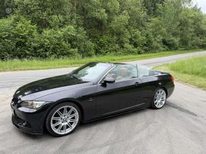 Black BMW 320 2009 in Vilnius, with an engine capacity of 2.00 L and mileage of 257 thousand km for 8200 €, photo 17 on AUTOMOTO.COM.LV
