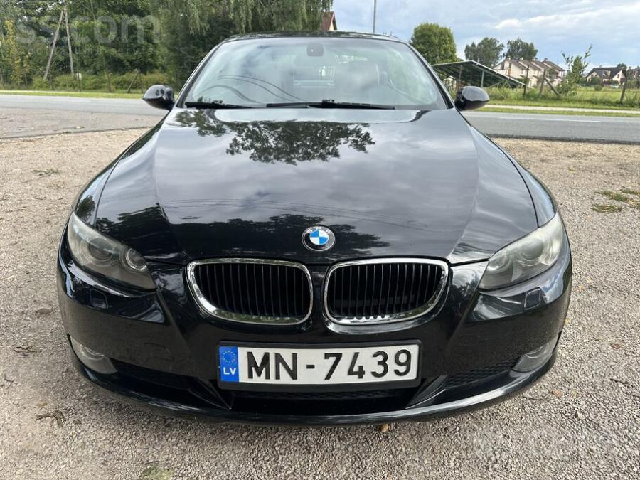 Black BMW 320 2009 in Riga, with an engine capacity of 2.00 L and mileage of 169 thousand km for 6990 €, photo 9 on AUTOMOTO.COM.LV