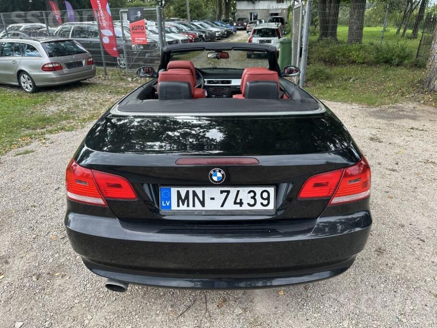 Black BMW 320 2009 in Riga, with an engine capacity of 2.00 L and mileage of 169 thousand km for 6990 €, photo 13 on AUTOMOTO.COM.LV
