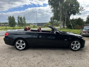 Black BMW 320 2009 in Riga, with an engine capacity of 2.00 L and mileage of 169 thousand km for 6990 €, photo 15 on AUTOMOTO.COM.LV