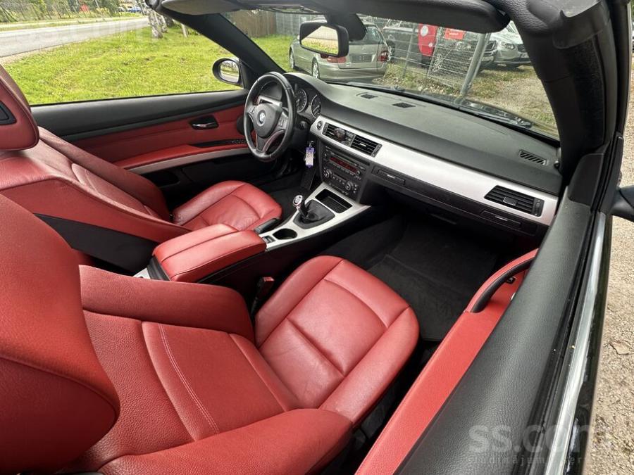 Black BMW 320 2009 in Riga, with an engine capacity of 2.00 L and mileage of 169 thousand km for 6990 €, photo 21 on AUTOMOTO.COM.LV