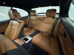 Melns BMW 320 2010 Marijampole, ar dzinēja tilpumu 2.00 L un nobraukumu 200 tūkst. km par 7750 €, foto 9 vietnē AUTOMOTO.COM.LV