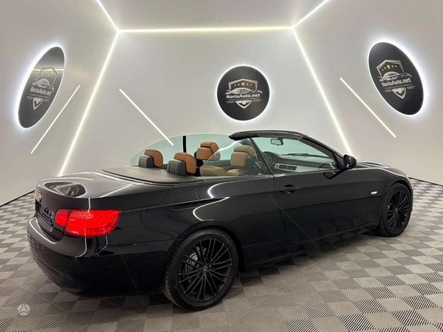 Melns BMW 320 2010 Marijampole, ar dzinēja tilpumu 2.00 L un nobraukumu 200 tūkst. km par 7750 €, foto 11 vietnē AUTOMOTO.COM.LV