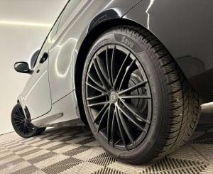 Melns BMW 320 2010 Marijampole, ar dzinēja tilpumu 2.00 L un nobraukumu 200 tūkst. km par 7750 €, foto 27 vietnē AUTOMOTO.COM.LV