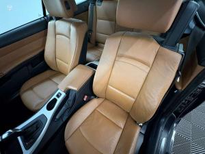 Melns BMW 320 2010 Marijampole, ar dzinēja tilpumu 2.00 L un nobraukumu 200 tūkst. km par 7750 €, foto 28 vietnē AUTOMOTO.COM.LV