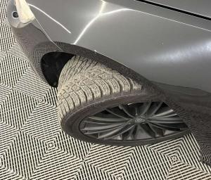 Melns BMW 320 2010 Marijampole, ar dzinēja tilpumu 2.00 L un nobraukumu 200 tūkst. km par 7750 €, foto 30 vietnē AUTOMOTO.COM.LV