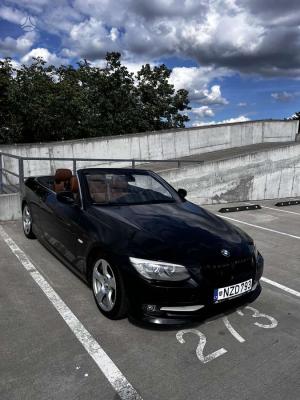 Black BMW 320 2010 in Kaunas, with an engine capacity of 2.00 L and mileage of 261 thousand km for 8200 €, photo 6 on AUTOMOTO.COM.LV