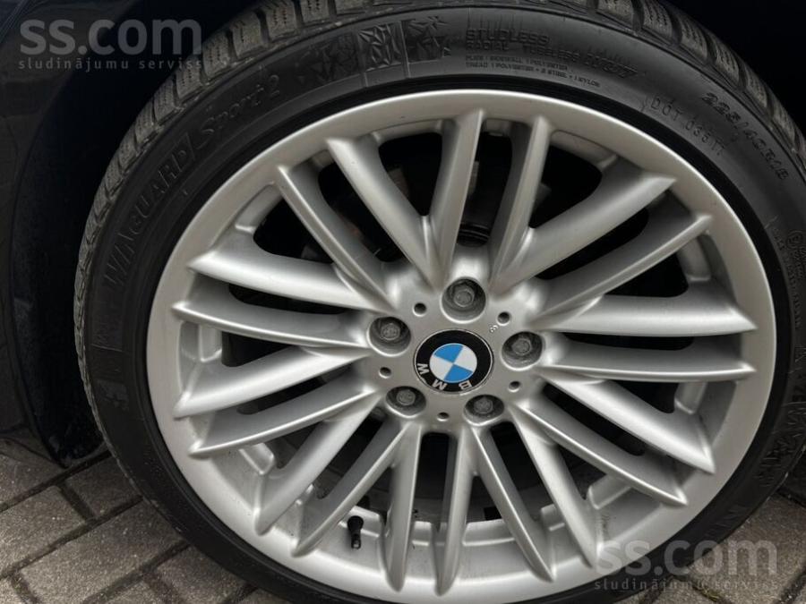 Black BMW 320 2011 in Tukums, with an engine capacity of 2.00 L and mileage of 261 thousand km for 8999 €, photo 14 on AUTOMOTO.COM.LV