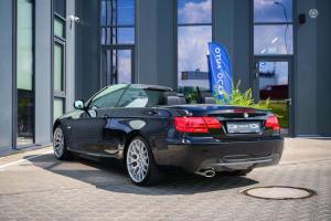 Black BMW 320 2011 in Kaunas, with an engine capacity of 2.00 L and mileage of 271 thousand km for 9250 €, photo 10 on AUTOMOTO.COM.LV