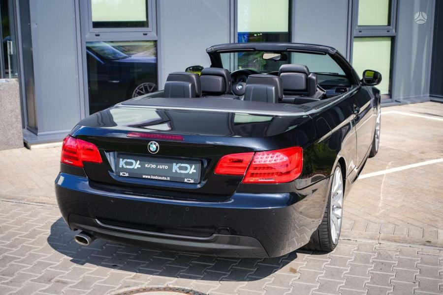 Black BMW 320 2011 in Kaunas, with an engine capacity of 2.00 L and mileage of 271 thousand km for 9250 €, photo 13 on AUTOMOTO.COM.LV