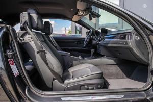Black BMW 320 2011 in Kaunas, with an engine capacity of 2.00 L and mileage of 271 thousand km for 9250 €, photo 40 on AUTOMOTO.COM.LV