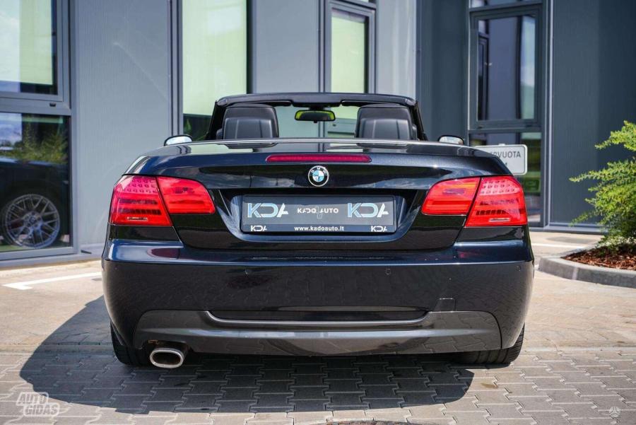 Melns BMW 320 2011 Kauņa, ar dzinēja tilpumu 2.00 L un nobraukumu 271 tūkst. km par 9250 €, foto 12 vietnē AUTOMOTO.COM.LV