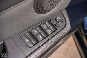 Melns BMW 320 2011 Kauņa, ar dzinēja tilpumu 2.00 L un nobraukumu 271 tūkst. km par 9250 €, foto 31 vietnē AUTOMOTO.COM.LV